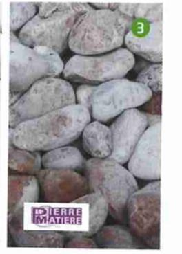 Galet rouge - matériaux de récupération